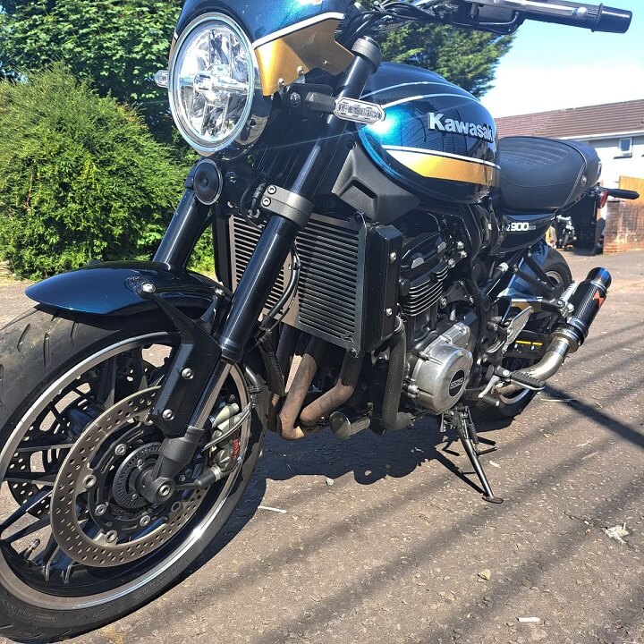 Pyramid Radiator Guard 21-26 Kawasaki Z900RS | Matte Black– Motostarz